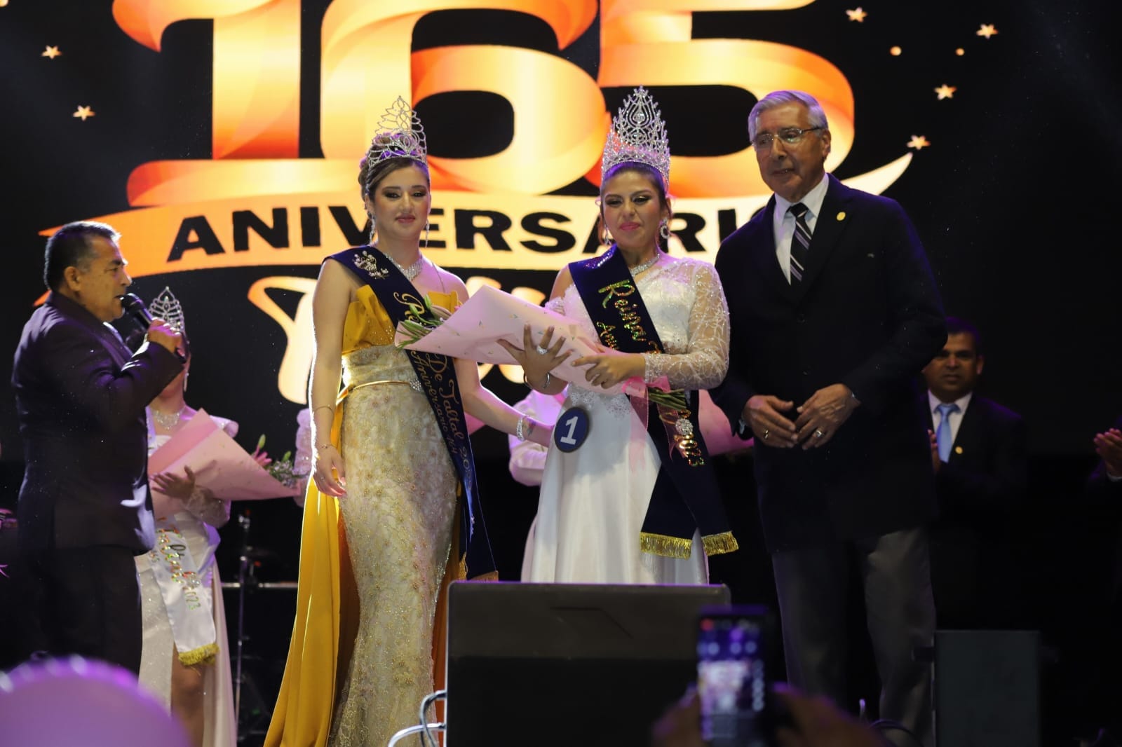 ¡Celebración en grande de 165 años de historia! Taltal se viste de ...